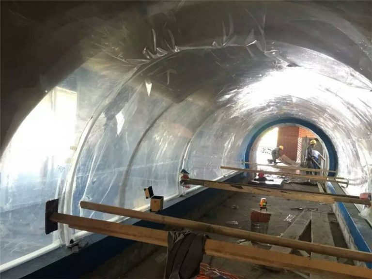 Customized large aquarium plastics tunnel acrylic project - Yuejing Acrylic